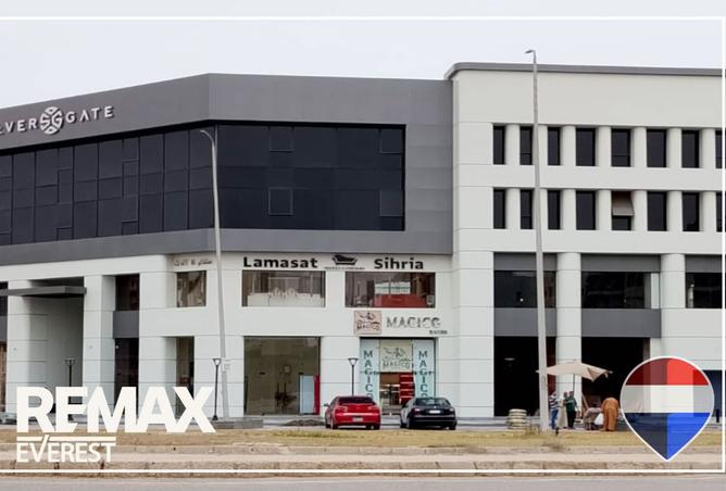 Rent in Arkan Plaza: Ground shop rent at silver gate prime location ...