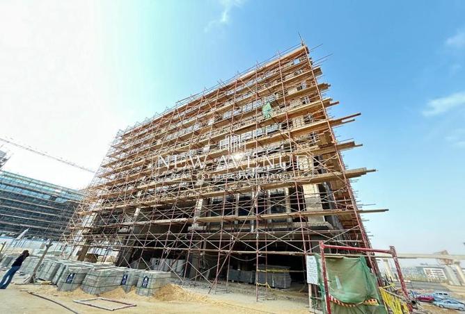 البيع في وان نانيتي: مكتب اداري 347م بموقع رئيسي في وان ناينتي للبيع ...