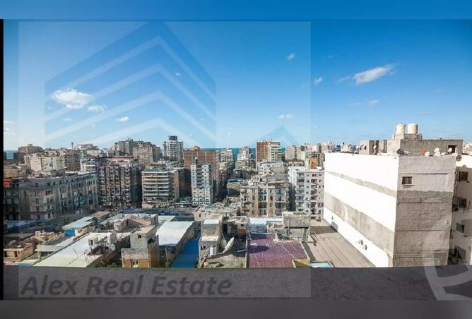 Rent in Famous St.: شقق مفروشة للايجار في كامب شيزار | Property Finder