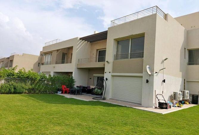 Sale in Palm Hills New Cairo: Villa with VIP view with installment over ...